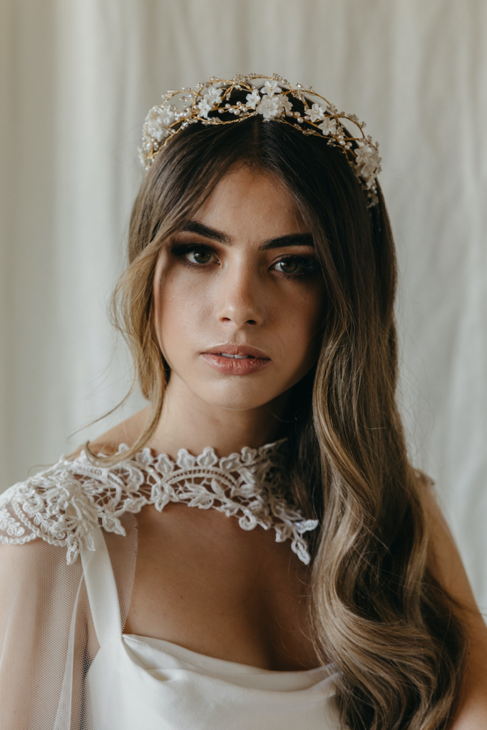 Delicate wedding crowns for the understated bride - TANIA MARAS ...