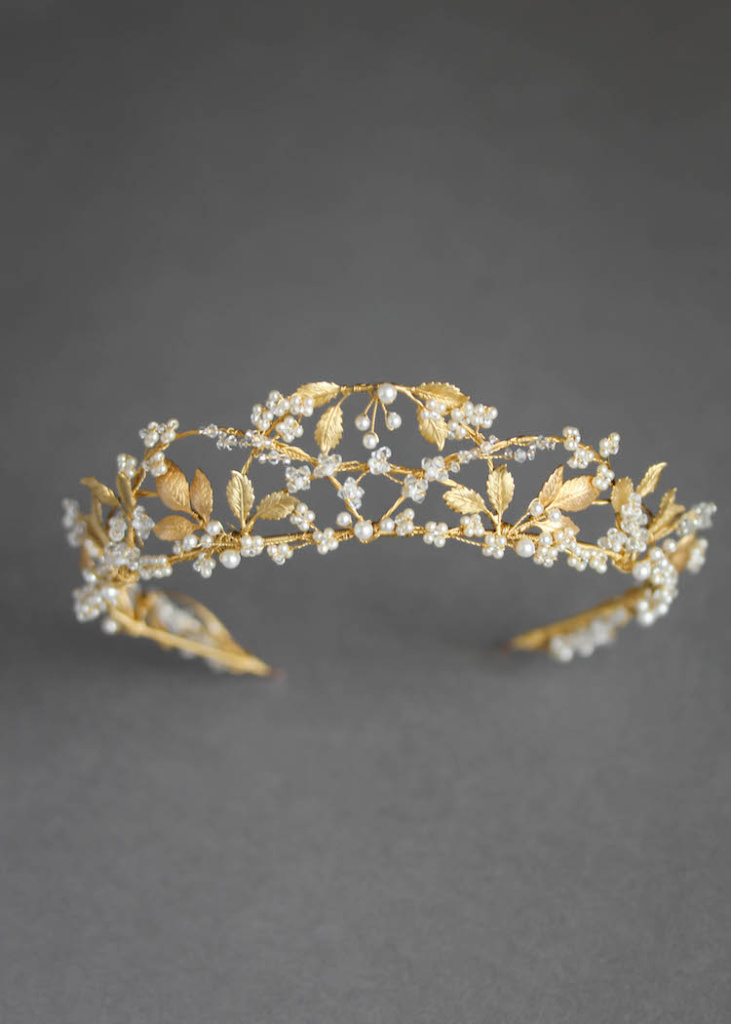 Golden Grandeur | A pearl and gold wedding crown for Yasmine - TANIA ...