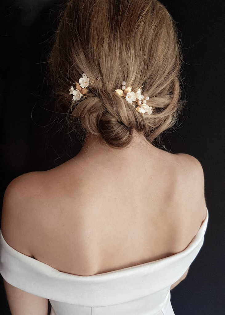 How to style the modern chignon wedding updo
