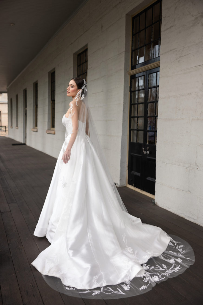 High impact wedding veils to transform your look