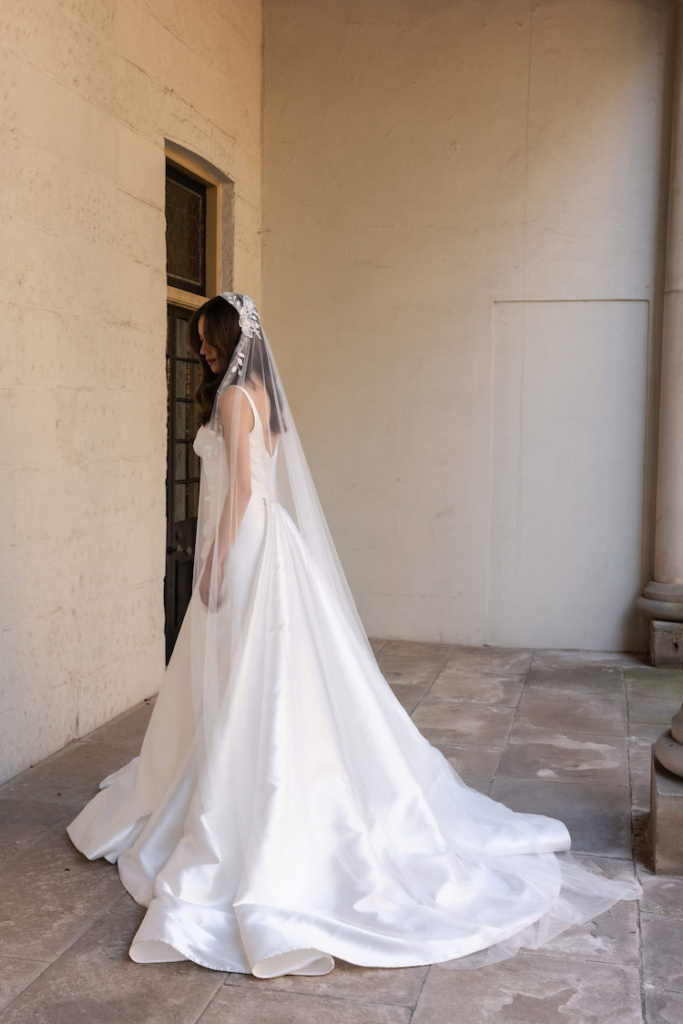 Timeless juliet cap veils for modern brides