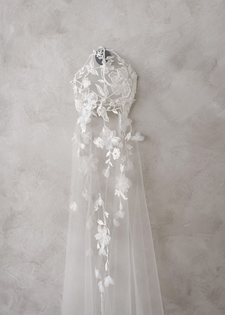 Timeless juliet cap veils for modern brides