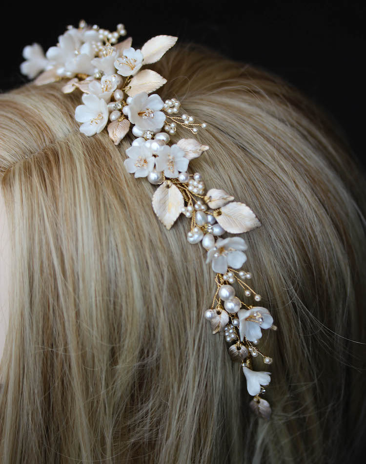 Perfectly Pale | A soft gold wedding crown for Daniela | Tania Maras