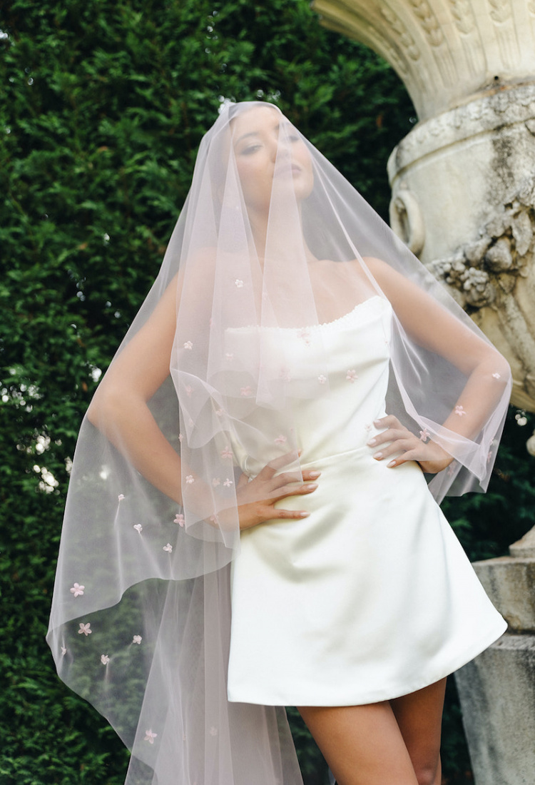 When the veil comes first: How to pair a unique wedding veil with a ...