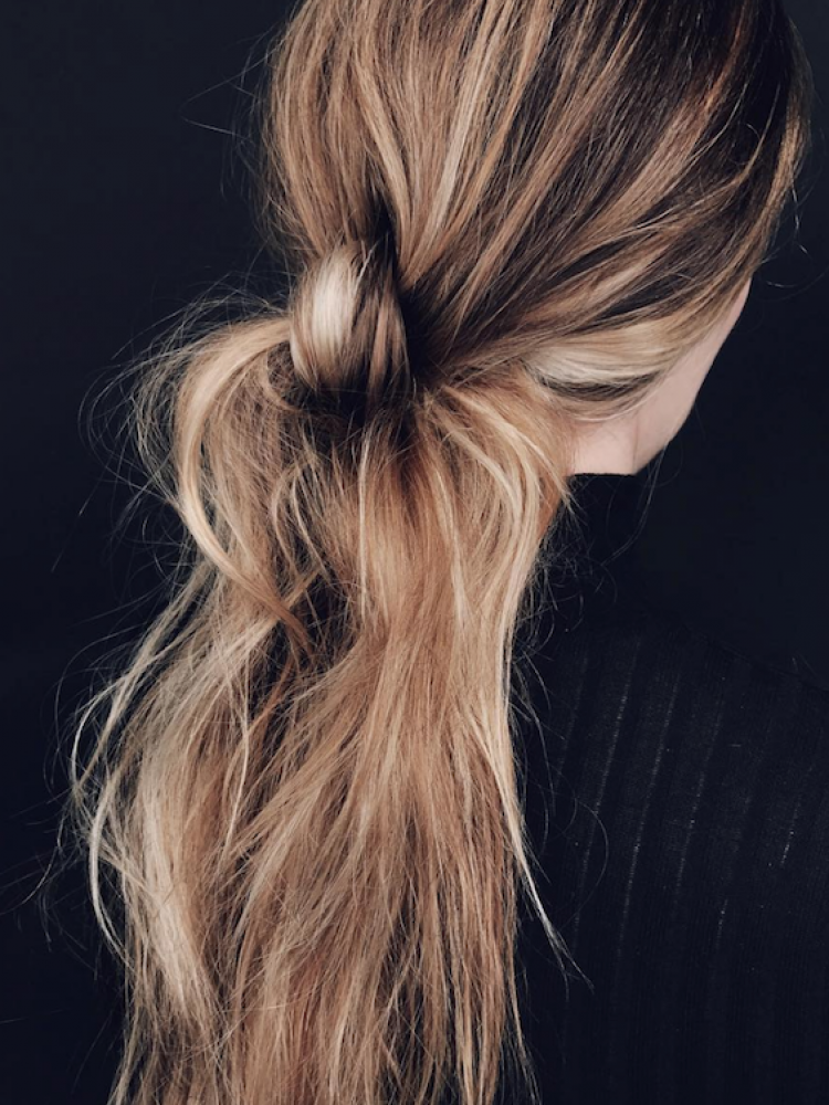 24 Gorgeous Messy Wedding Updos | Tania Maras