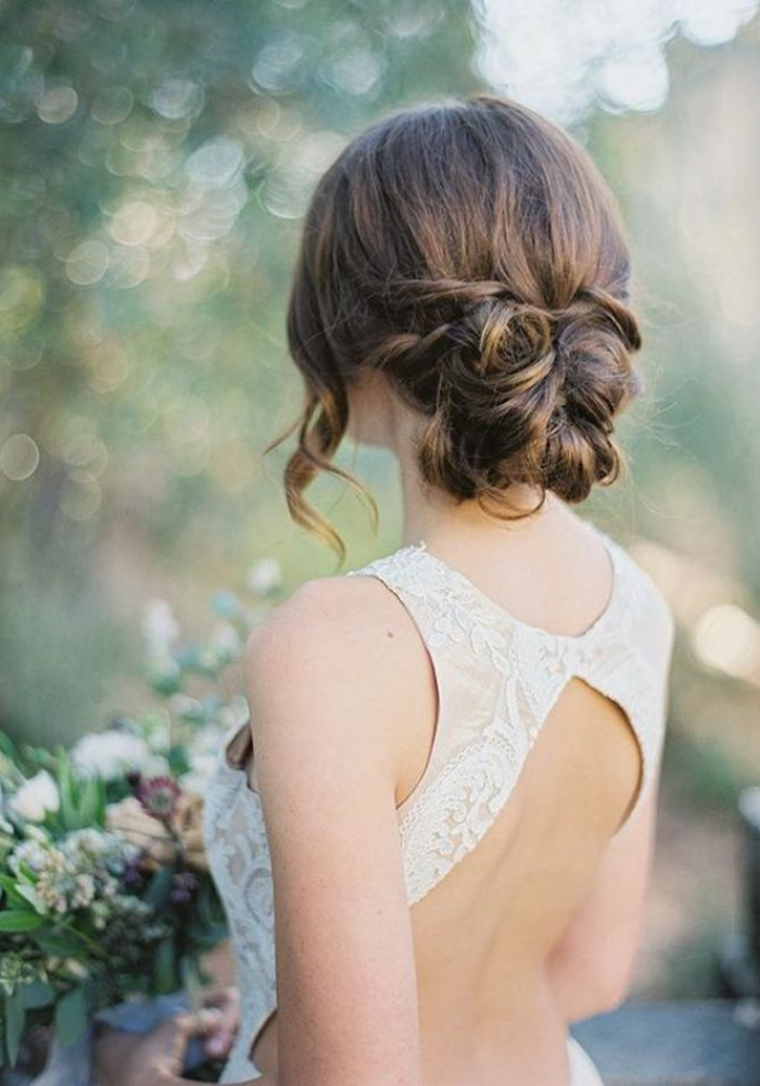 27 simple and stunning wedding hairstyles you'll love | Tania Maras