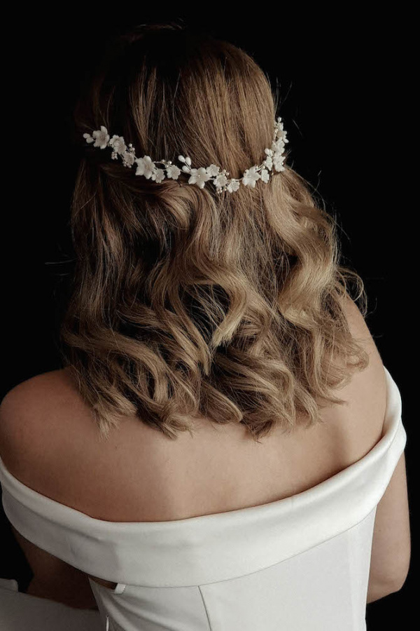 Worry-free Wedding Hair | 3 ways to secure a metal hair comb | Tania Maras