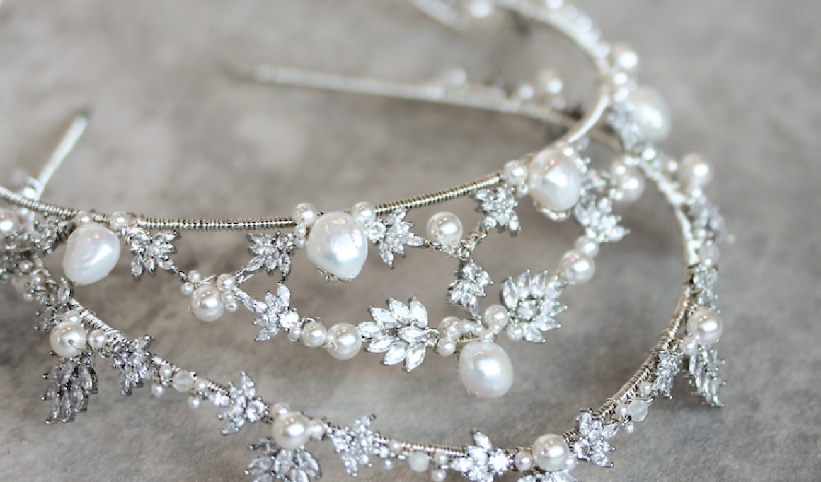 Pearls of Wisdom: A guide to pearl hair accessories | Tania Maras