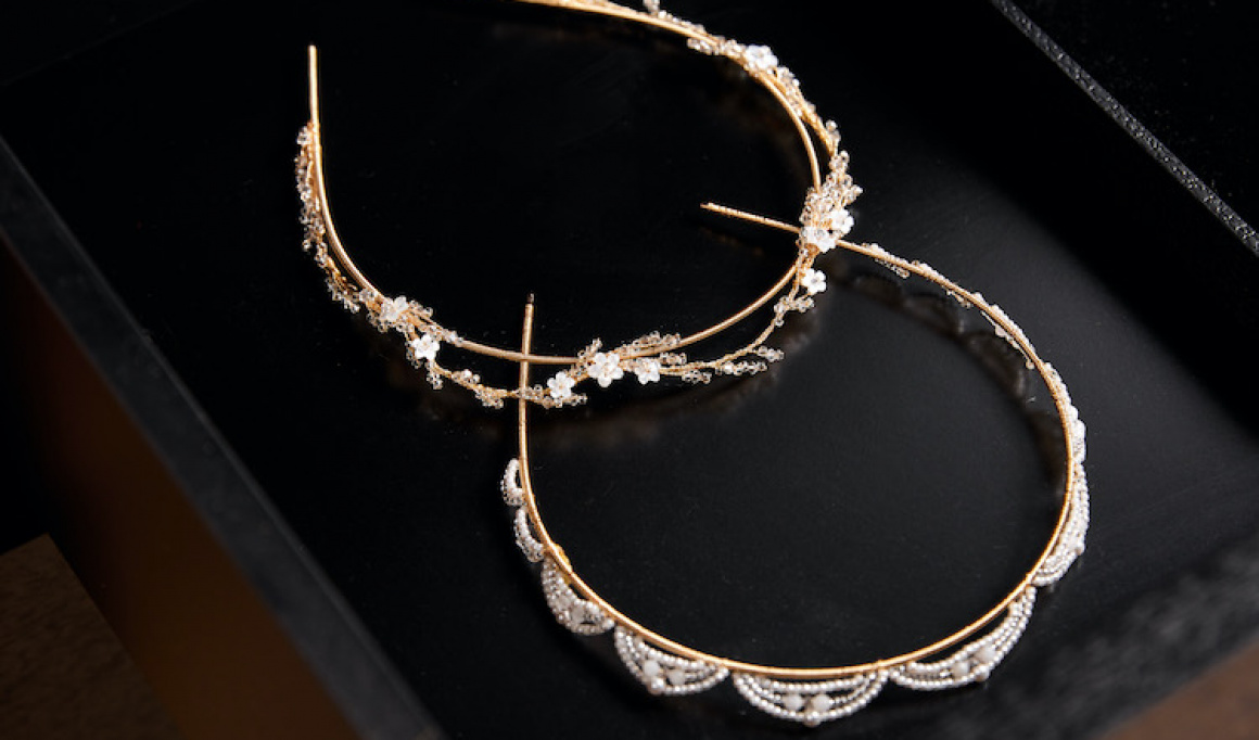 A guide to simple wedding crowns for modern brides | Tania Maras