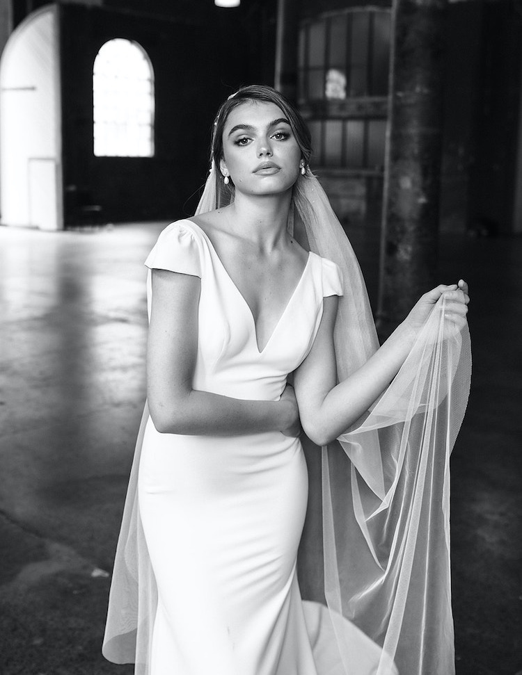 Timeless juliet cap veils for modern brides | Tania Maras